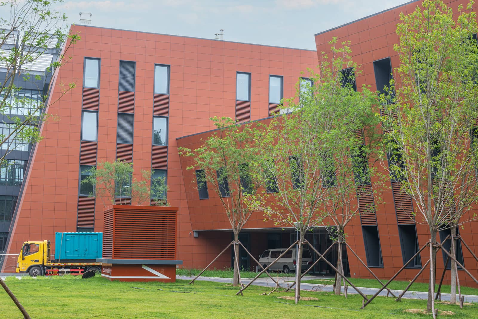 Peking University First Hospital - LOPO China Terracotta Facade Panel ...